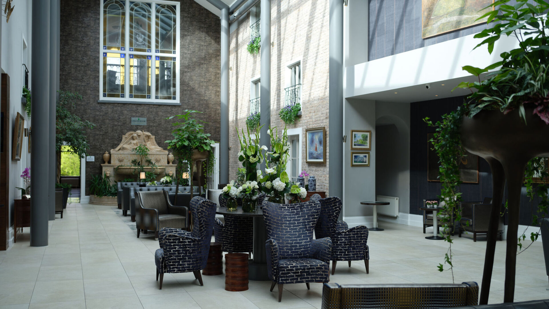 Contact Us | Luxury Hotels Kilkenny City Centre | Lyrath Estate
